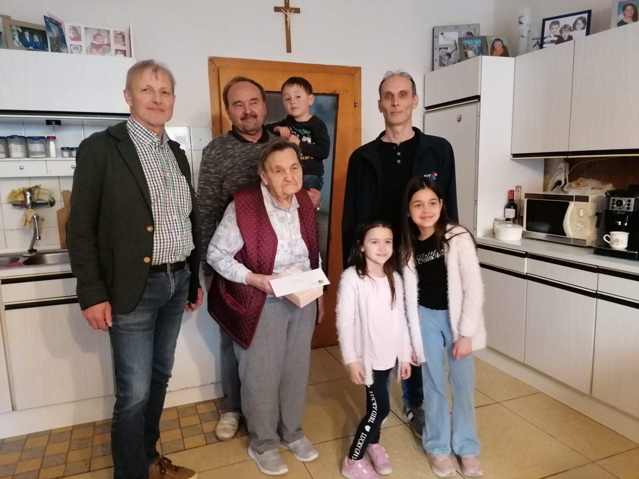 90. Geburtstag von Deutsch Frieda | Gemeinde Heiligenbrunn